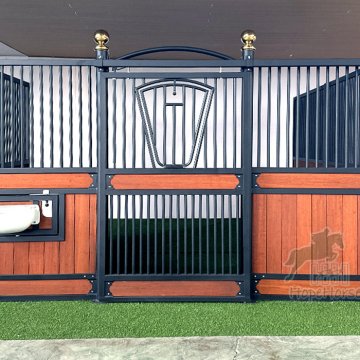 Horse Barn & Stables